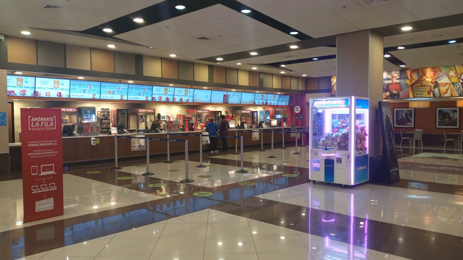 Cinemark – Midmall
